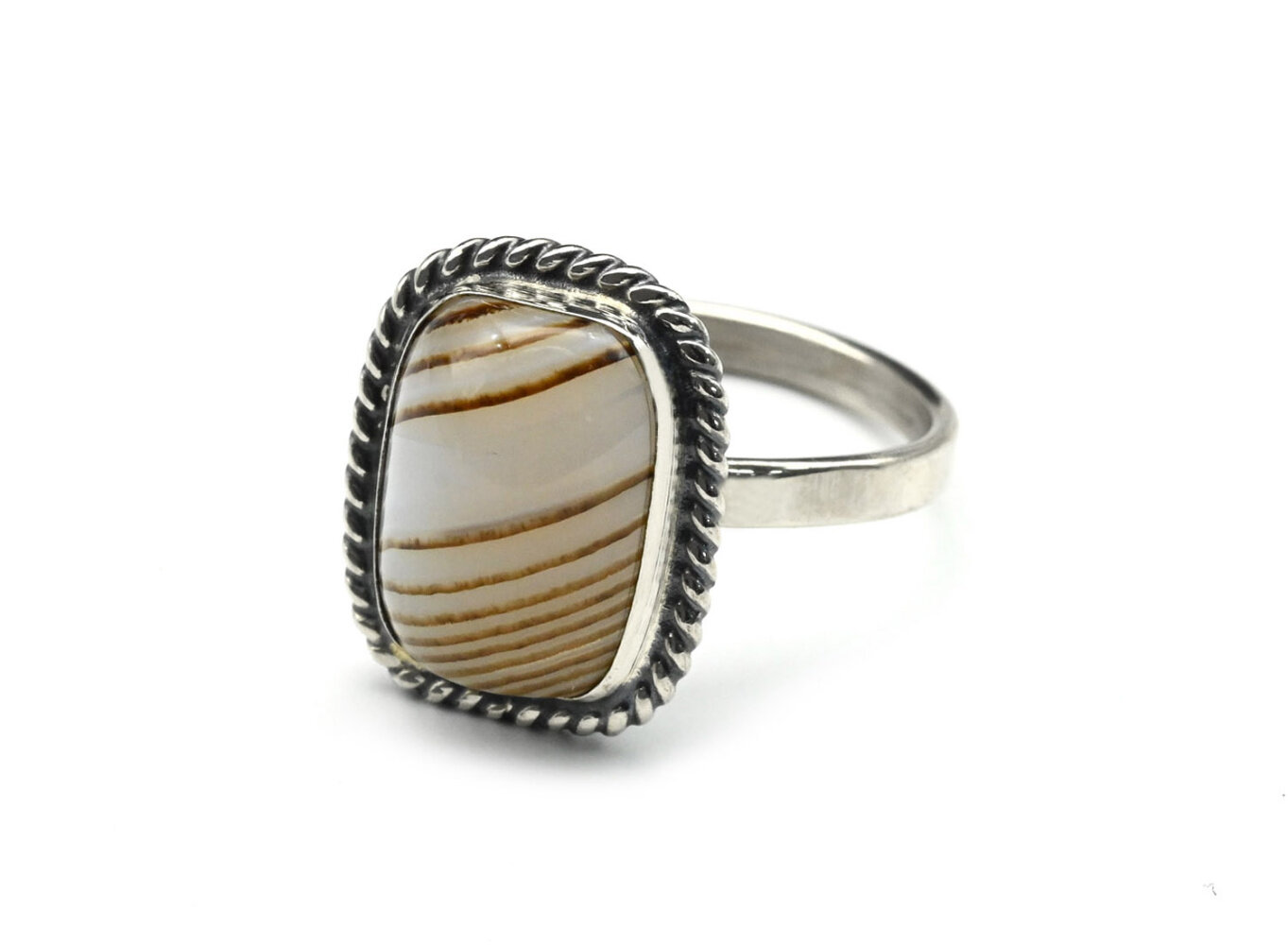 Кольцо, агат