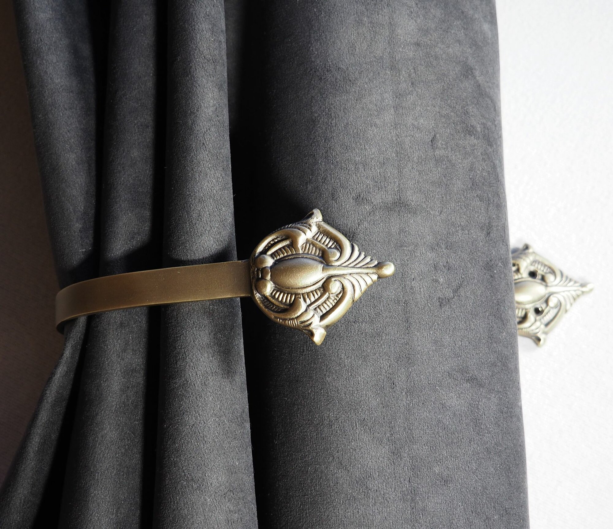 Лион захват для штор Ампир Уют. старая бронза