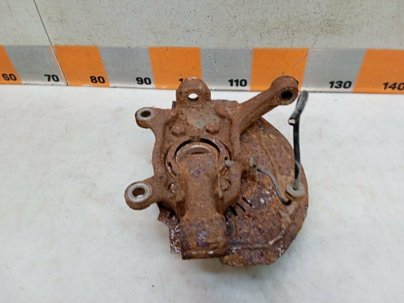 Б/У в сборе со ступицей, ступица Кулак поворотный Infiniti FX35 2004 S50 Перед. Лев. 370695 NISSAN арт. 40015CG000