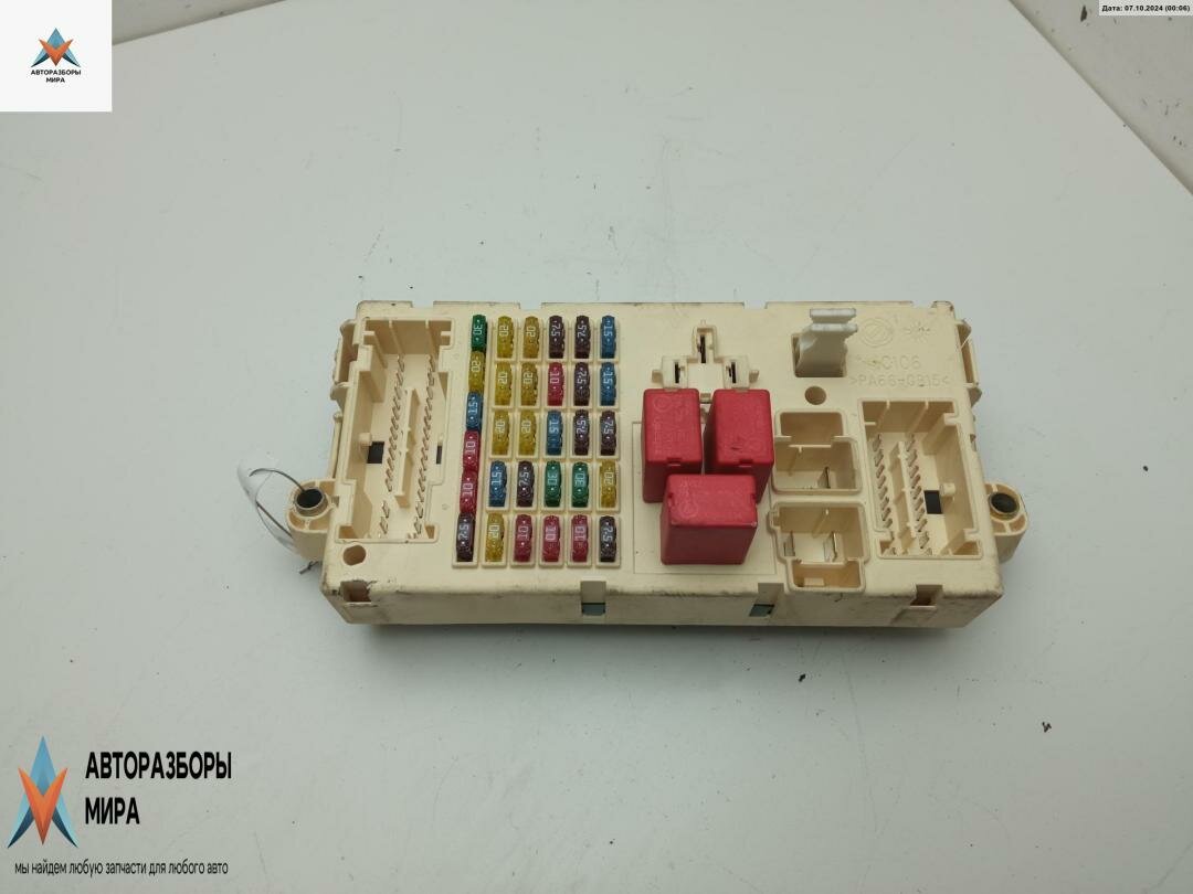 Блок предохранителей Fiat Stilo 2002 46778898