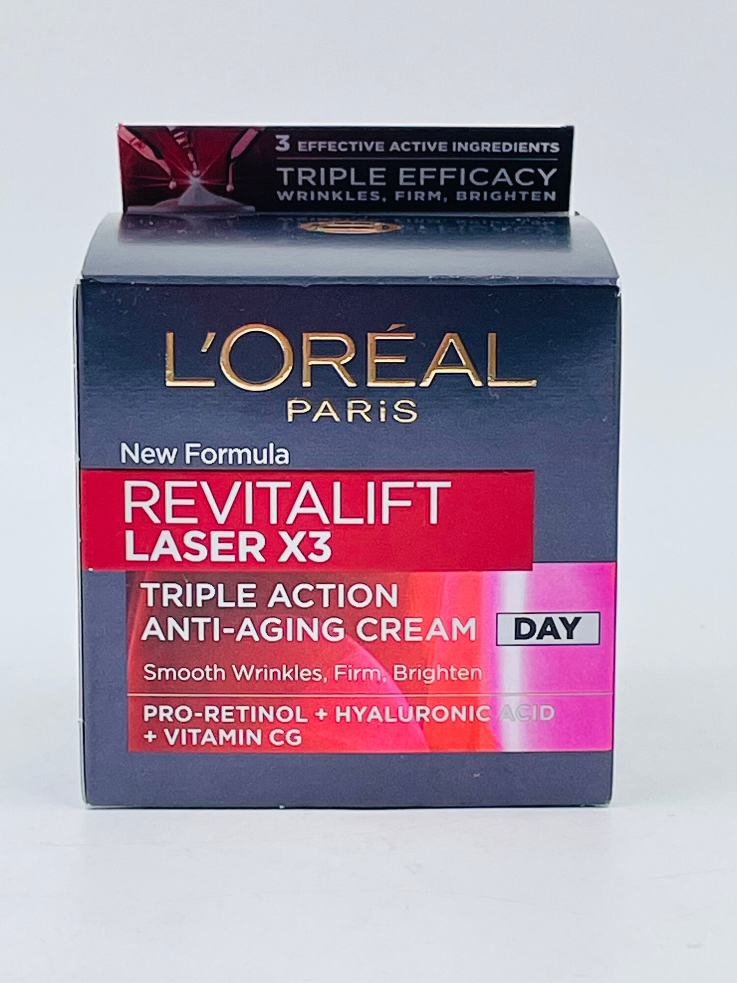 Дневной крем Loreal Rеvitalft Laser Тройное действие с про-ретинолом, гиалуроновой кислотой и витамином Сg, 50 мл