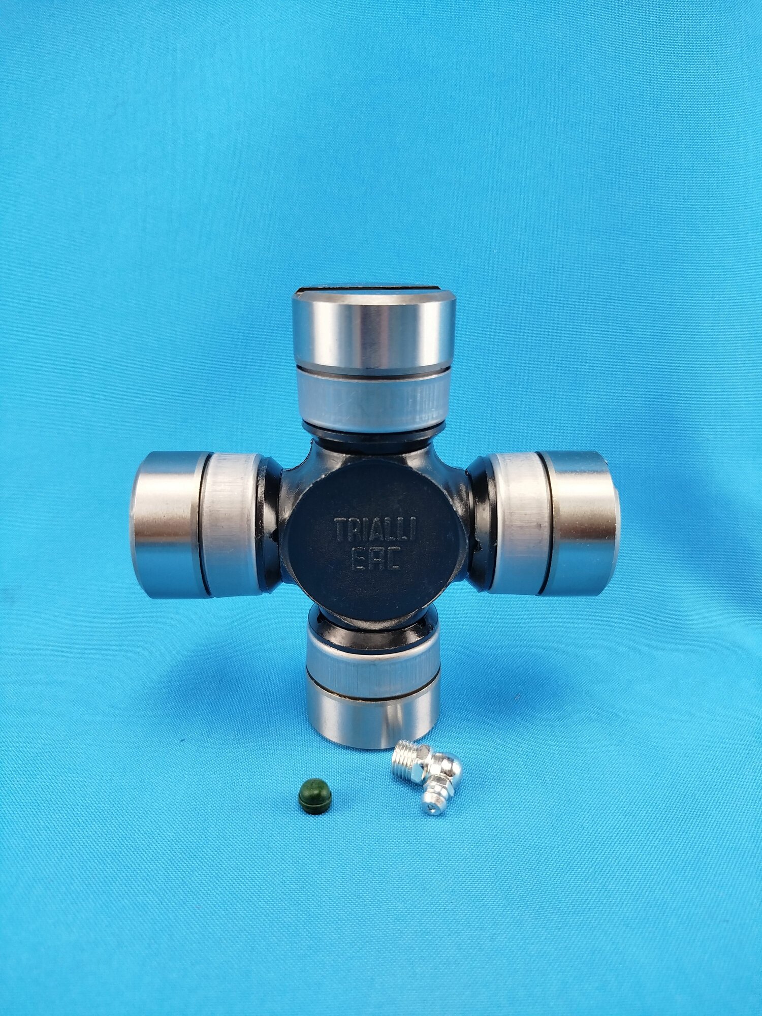 Крестовина "TRIALLI" для автомобилей КамАЗ, Валдай задняя малая (39*118)