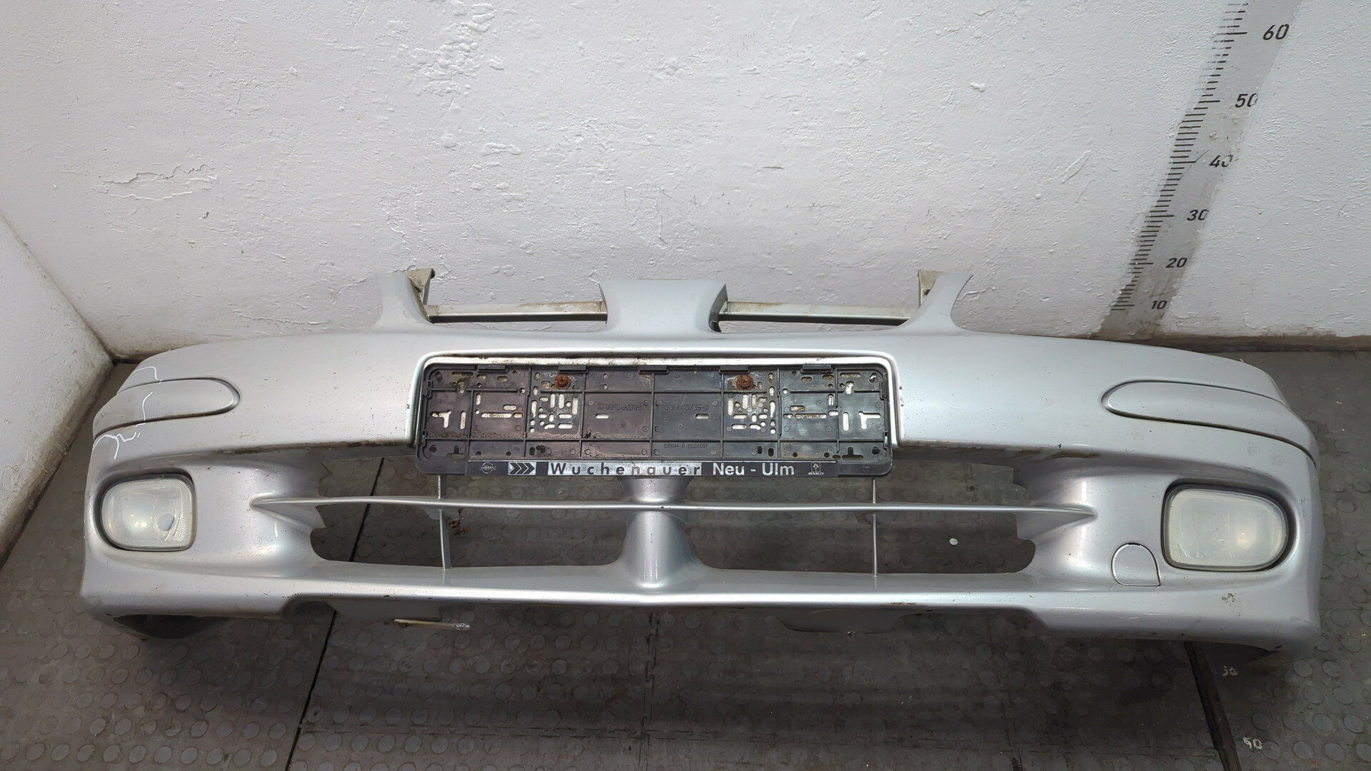 Бампер передний Nissan Almera N16 Б/У