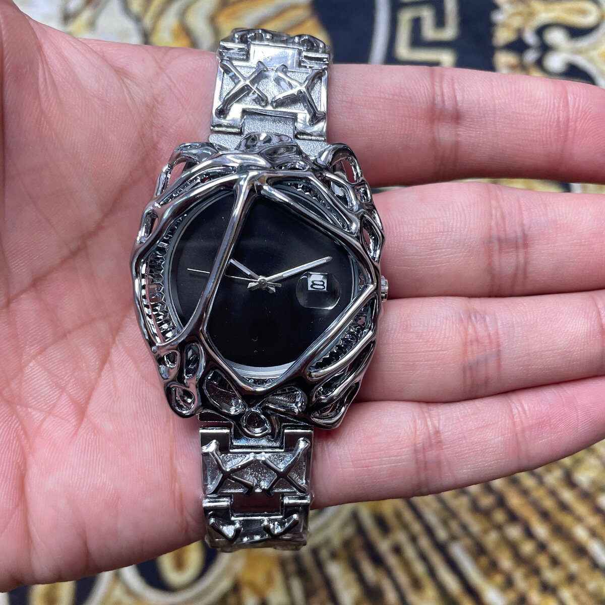 Часы Millennium Retro Y2K Alien Spiderweb Alabaster в европейском и американском стиле, водонепроницаемые, для мужчин и женщин, в стиле хип-хоп, водонепроницаемые.