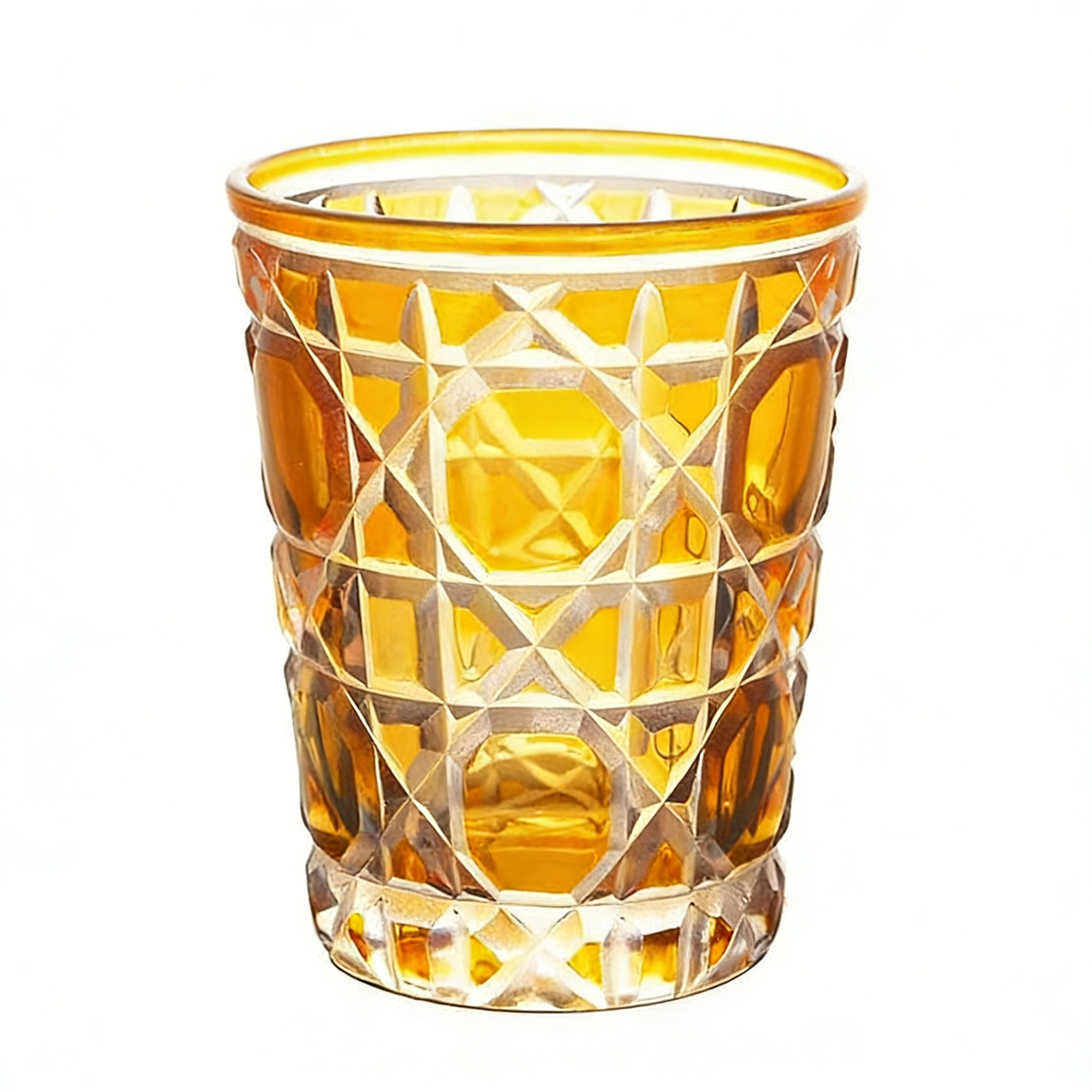 Янтарный стеклянный стакан с фигурной резкой (золотой оттенок)