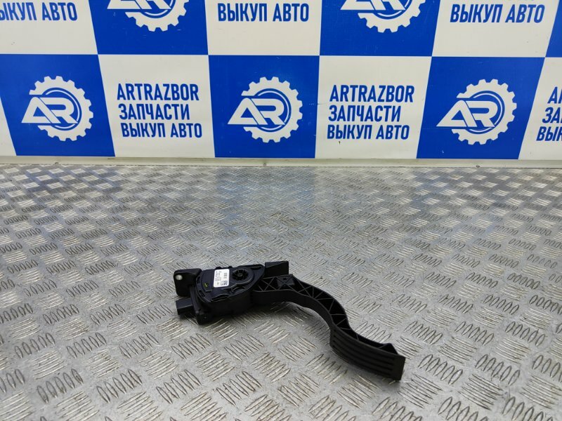 Б/У Педаль газа Ford Focus 3 MK3 / Форд Фокус 3 MK3 1.6 PNDA 125 Л.С. хэтчбек 2012