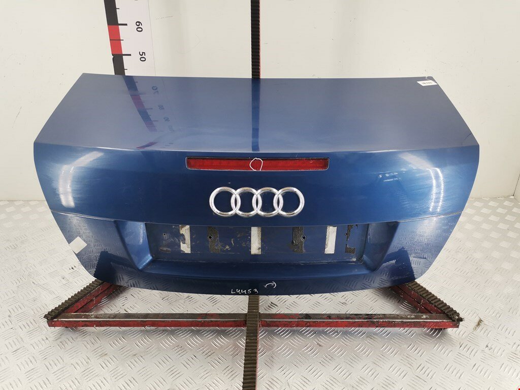 Крышка багажника (дверь багажника) Audi A4 B6 8H0827023B арт. 604125