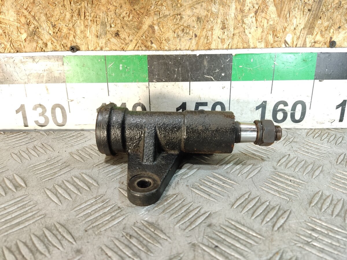 Рычаг маятниковый MITSUBISHI L200 K6,K7 MR296272