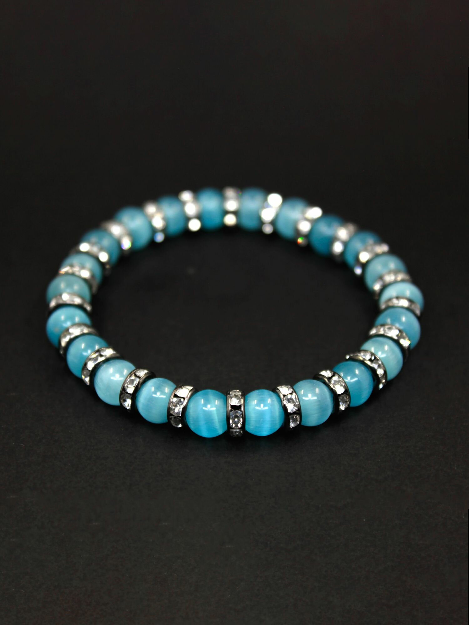 Браслет-нить, кошачий глаз