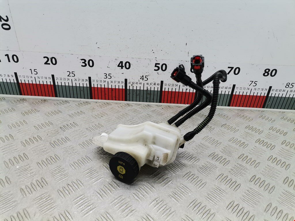 Бачок тормозной жидкости Opel Mokka 1 95369815 арт. 2127660