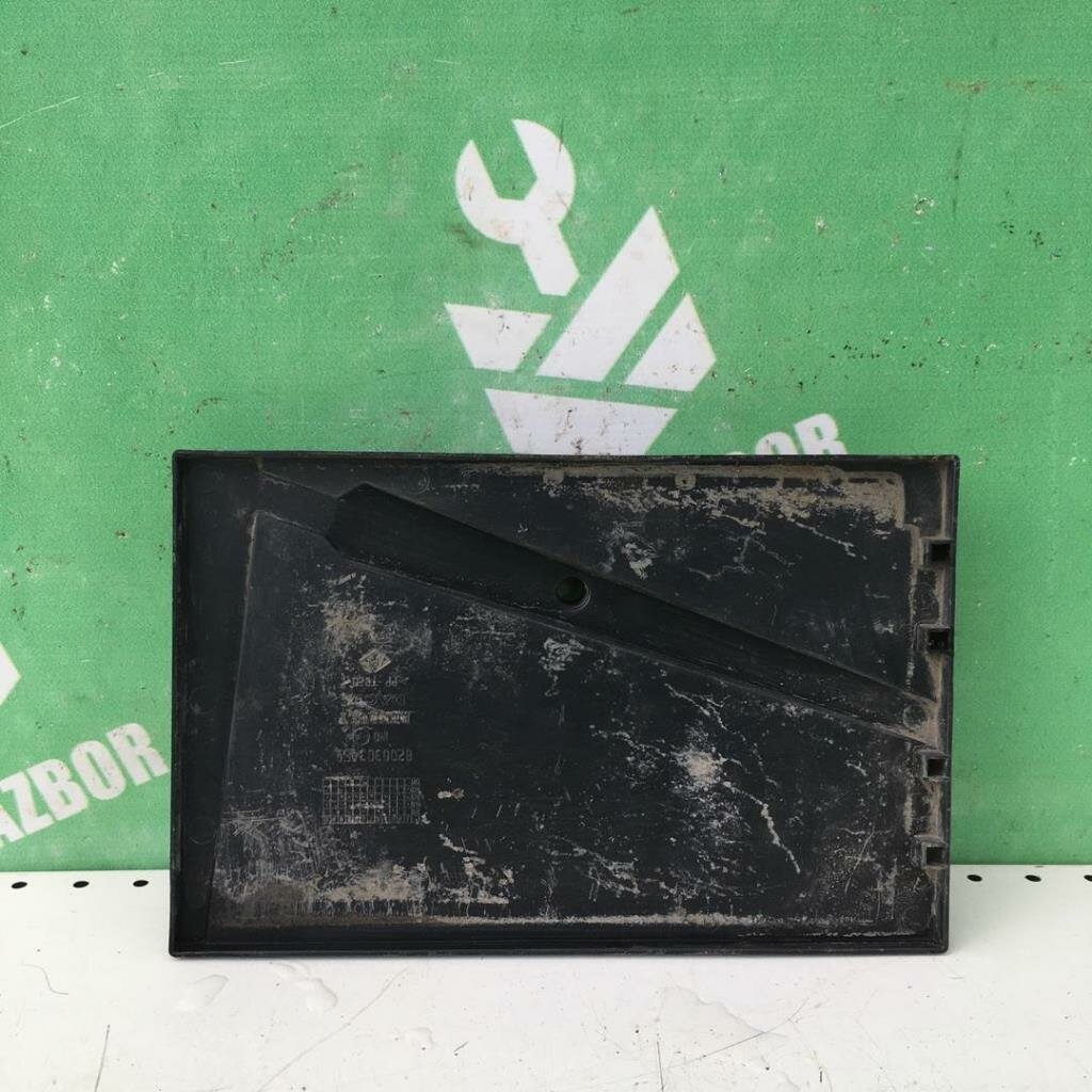 Крепление АКБ (корпус/подставка) Renault Logan 2005-2014