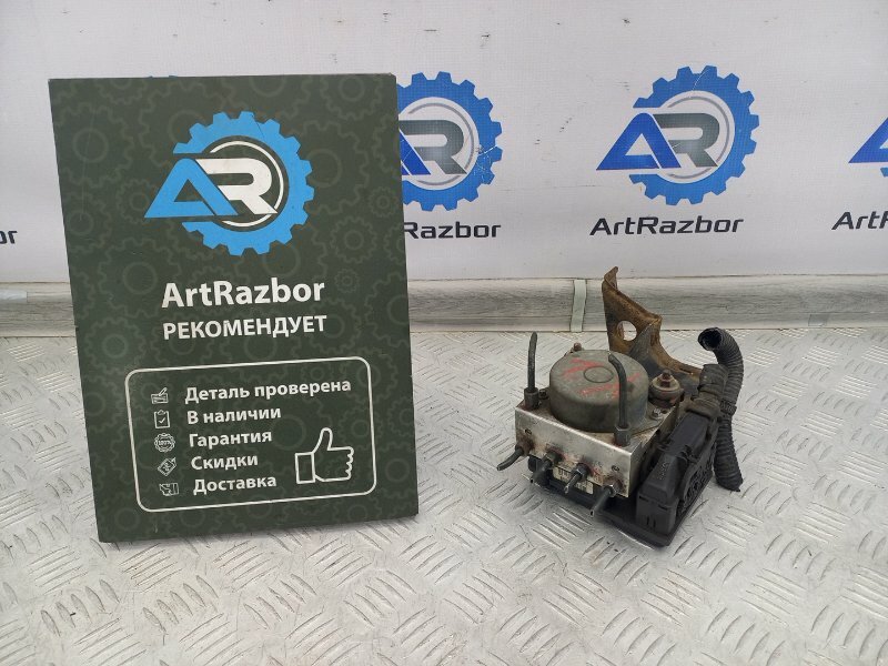 Б/У Блок ABS (насос) Suzuki Sx4 / Сузуки Sx4 1.6 M16A 106 Л.С. хэтчбек 2008