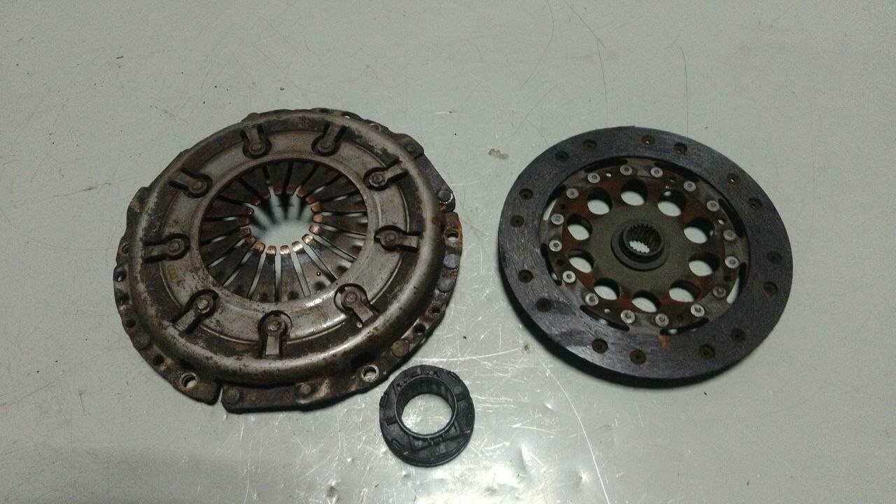 Комплект сцепления Volkswagen Passat B5 (1996 - 2001) 050141033N