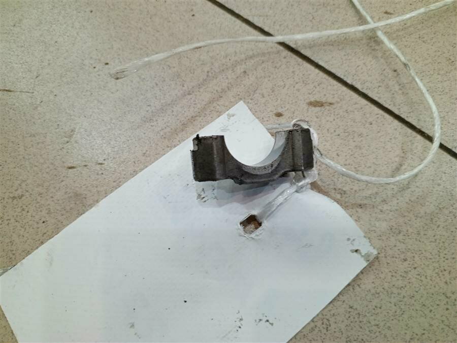 Бугель распредвала от Volvo XC90 2002-2014