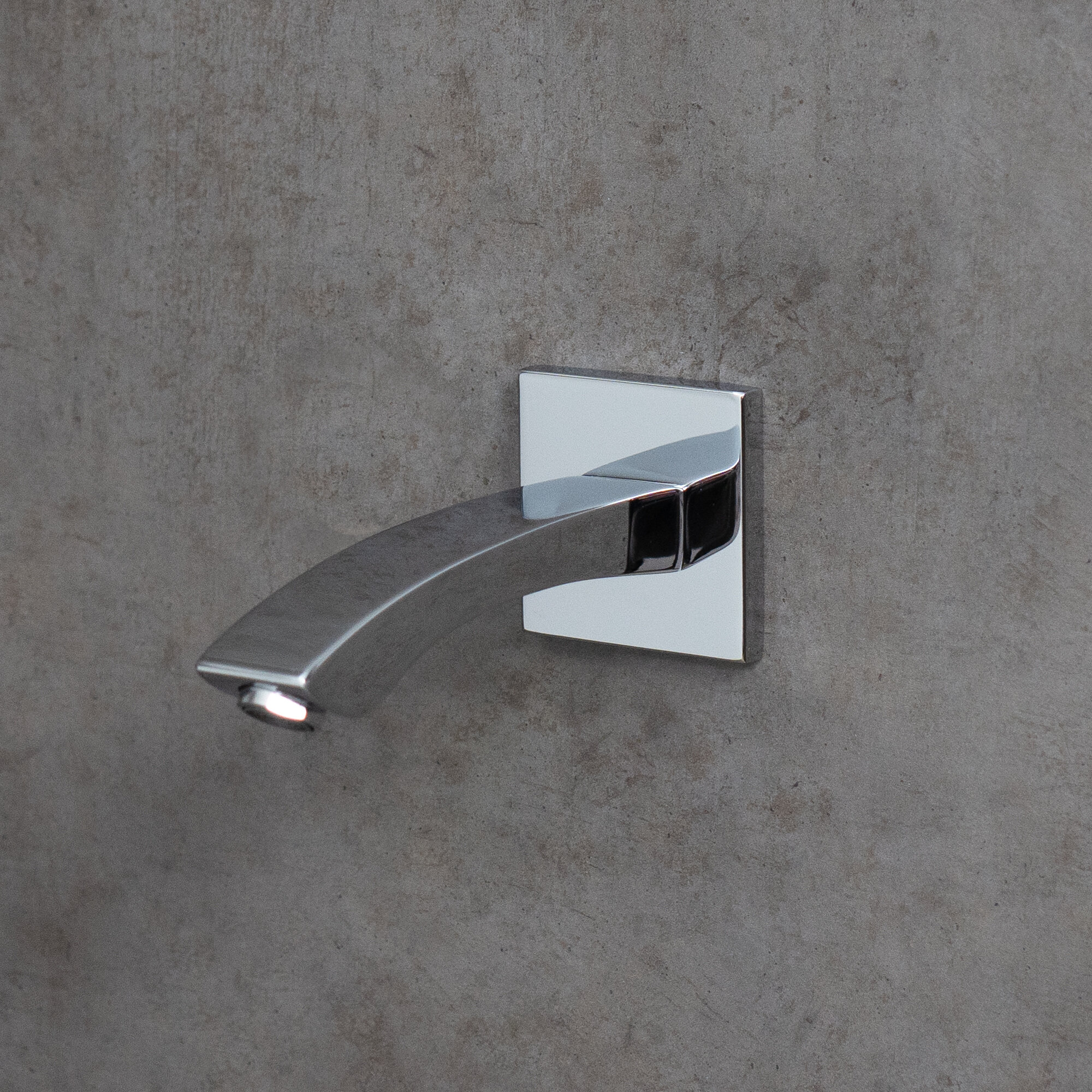 Излив для ванны Lemark LM4581С встраиваемый квадратный, латунь, хром