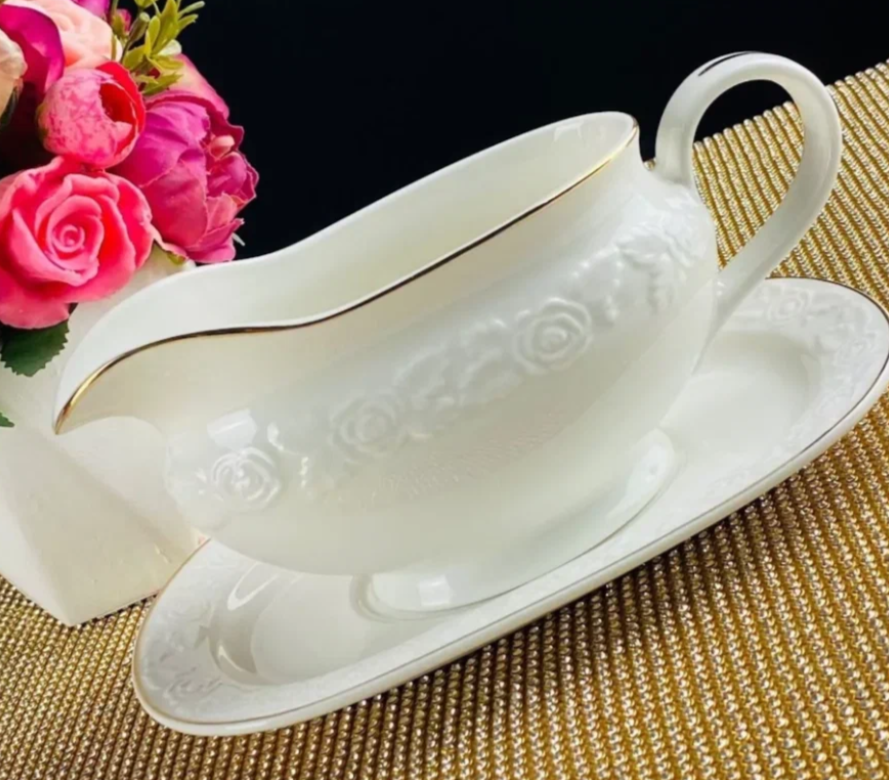 Соусник с ручкой Lenardi Белая роза, фарфоровый, 400 мл