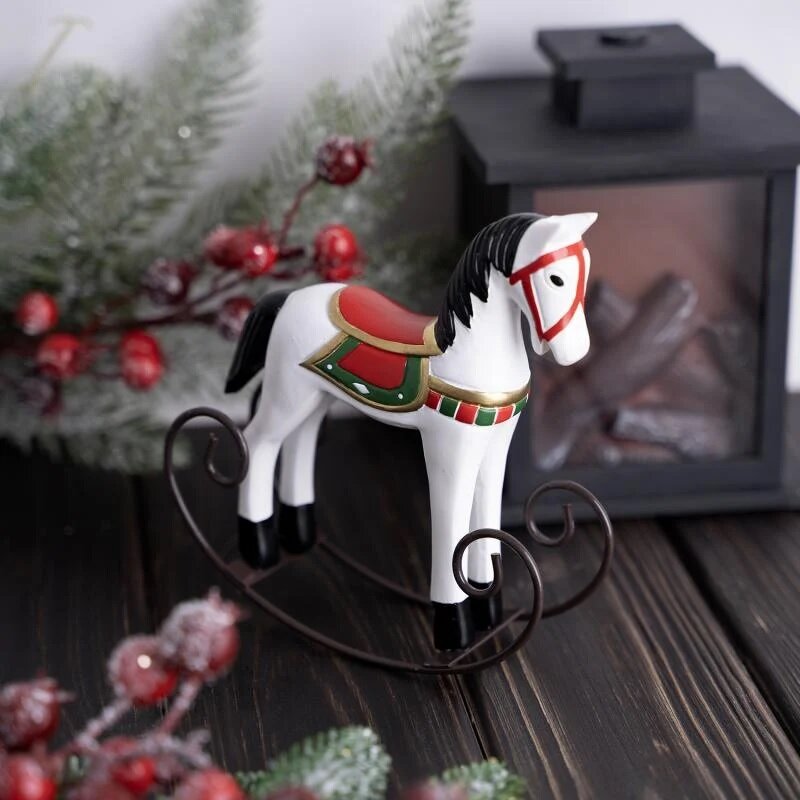 Лошадка качалка под елку
