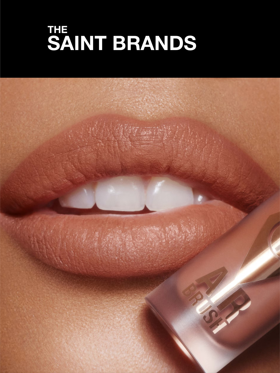 Блеск для губ Charlotte Tilbury Airbrush Flawless Lip Blur оттенок Nude Blur