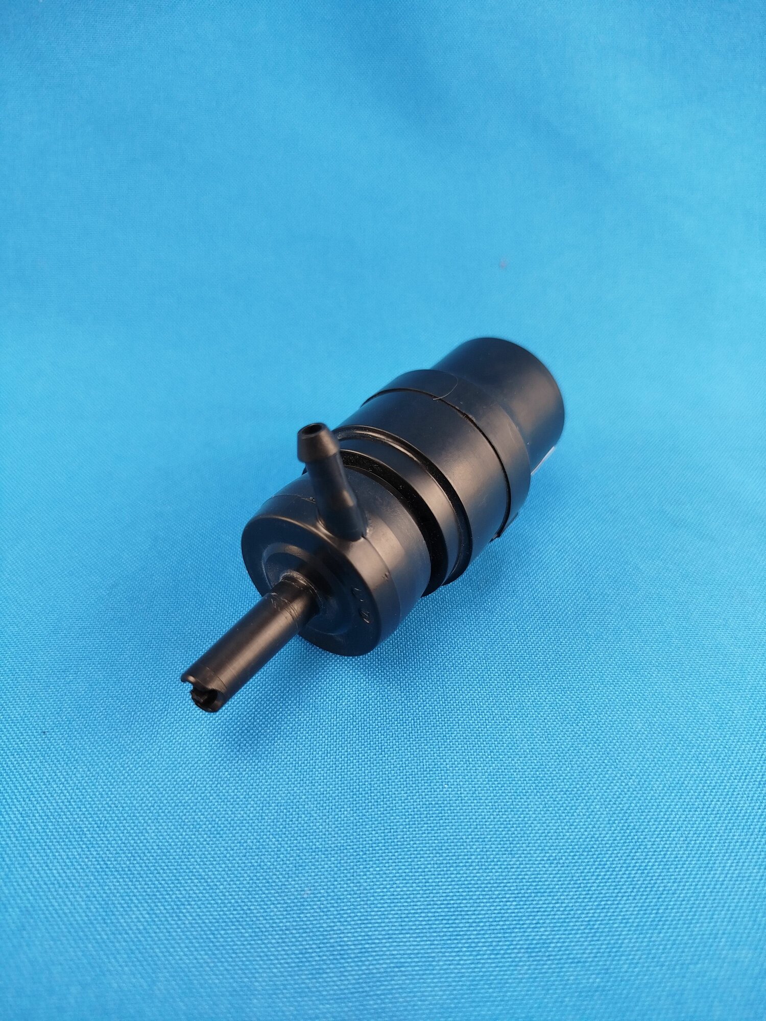 Насос омывателя "ВАЗ" для автомобилей ВАЗ 2108-15, Калина, Приора, Шевроле-Нива, ГАЗ (2110-5208009-07)