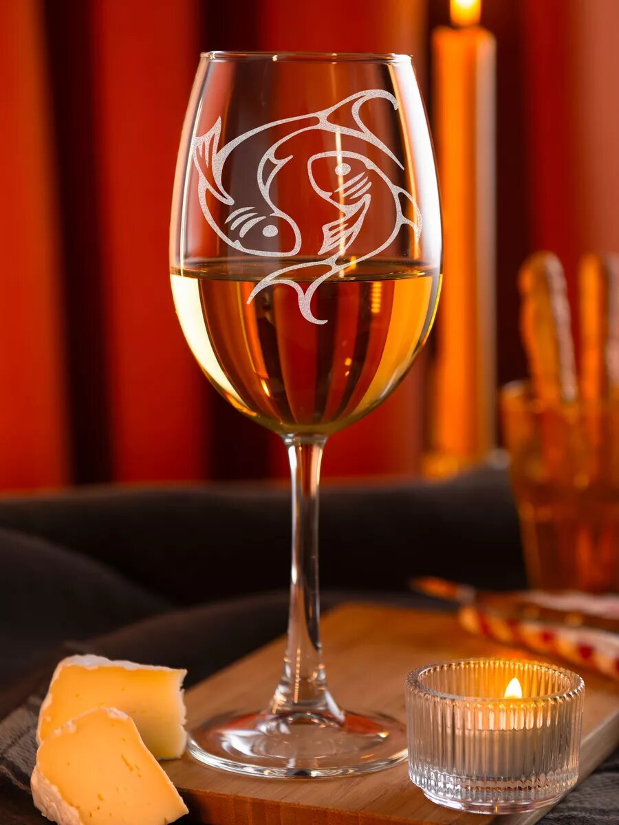 Рыбы астрология фужеры