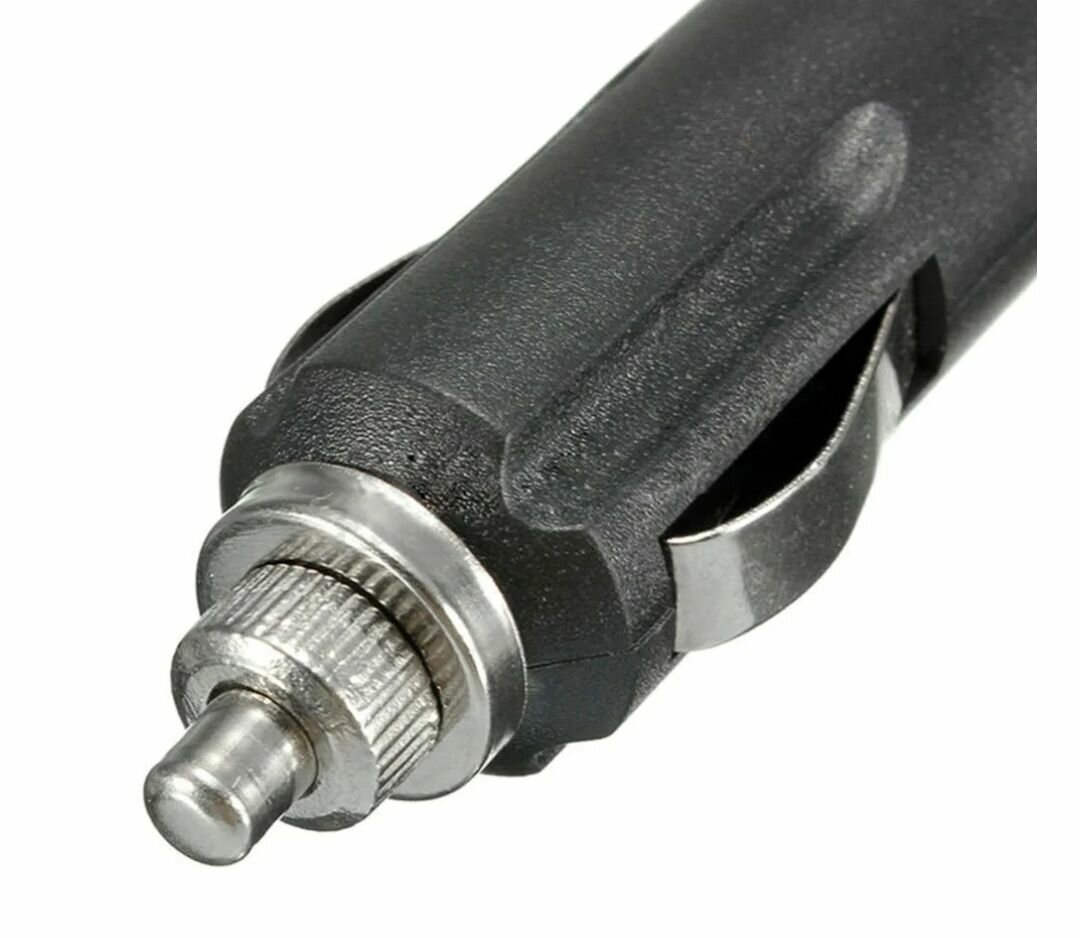 Штекер в прикуриватель