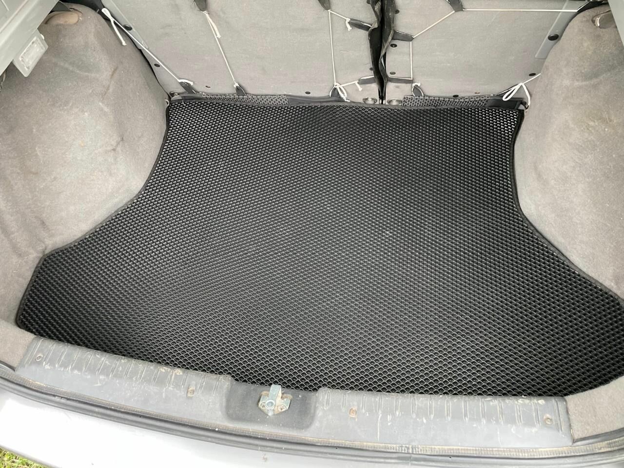 EVA коврик в багажник LADA Granta (Лада Гранта) универсал