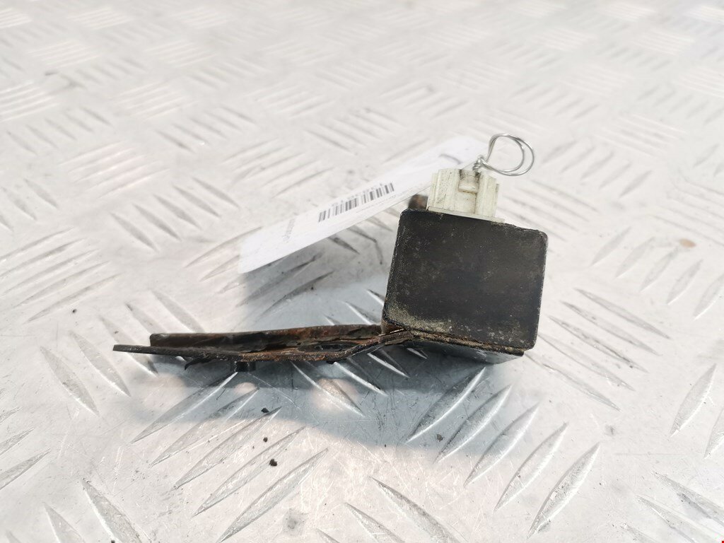 Датчик удара Toyota Yaris 1 8917459155 арт. 1383619