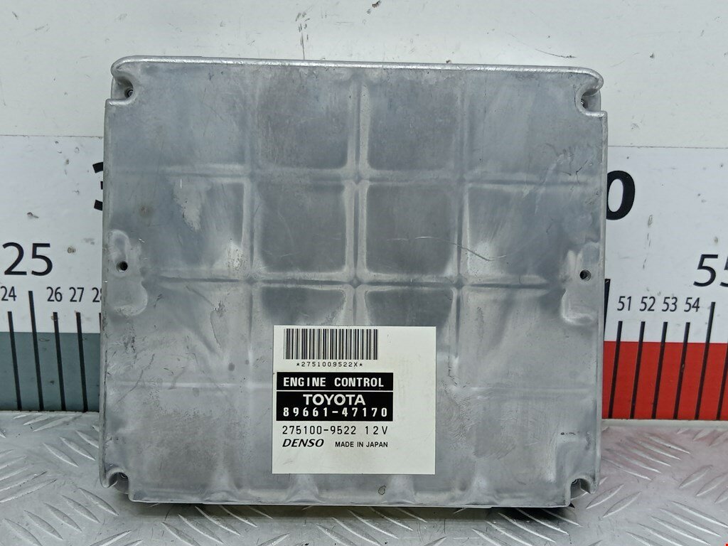 Блок управления двигателем Toyota Prius 2 (XW20) 8966147170 арт. 1845230