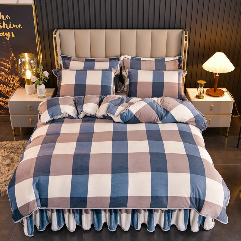 Комплект кровати из четырех предметов 2-х спальное 200х230 см, зимнее