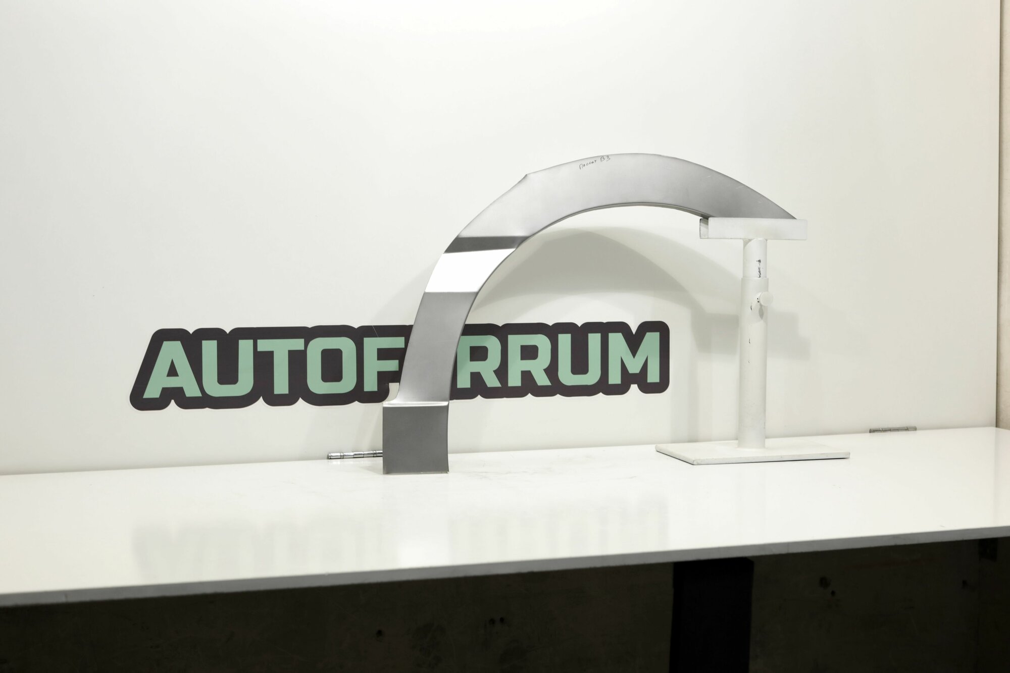 Арка ремонтная задняя левая для VW Passat B3 1988-1993(фольксваген пассат б3), тип кузова - универсал , холоднокатаная сталь 0,8 мм