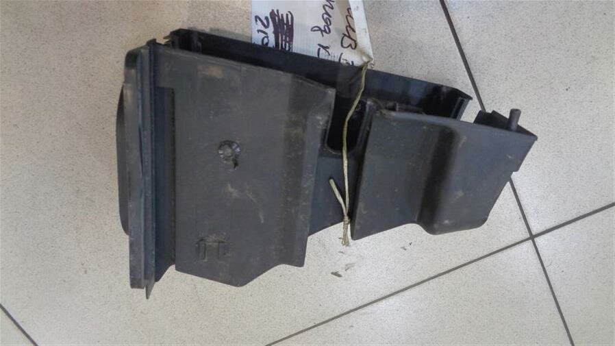 Корпус блока предохранителей подкапотного от BMW 3-Series E36 1990-2000
