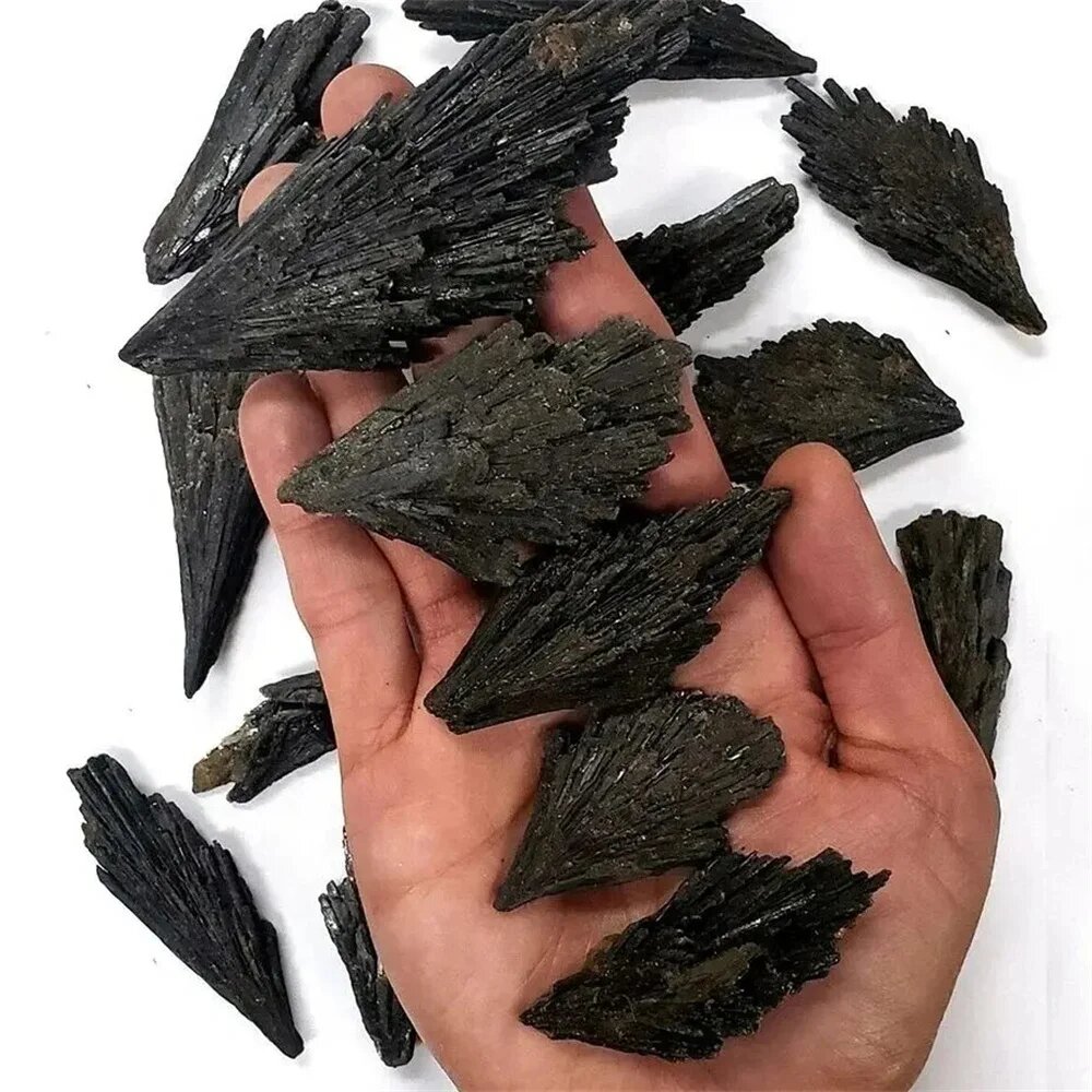 Черный турмалин веерообразный кристалл 1pc