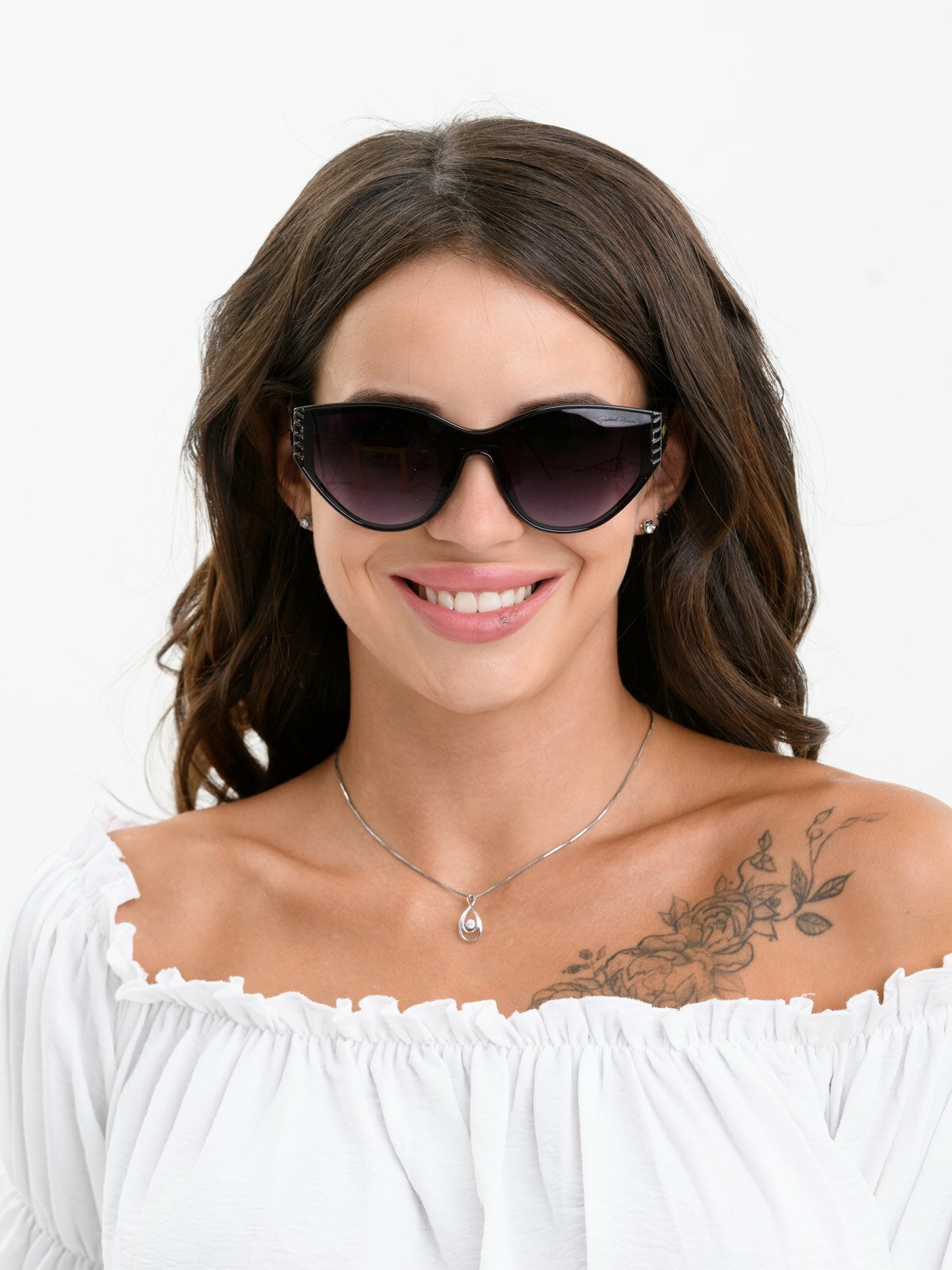 Солнцезащитные очки