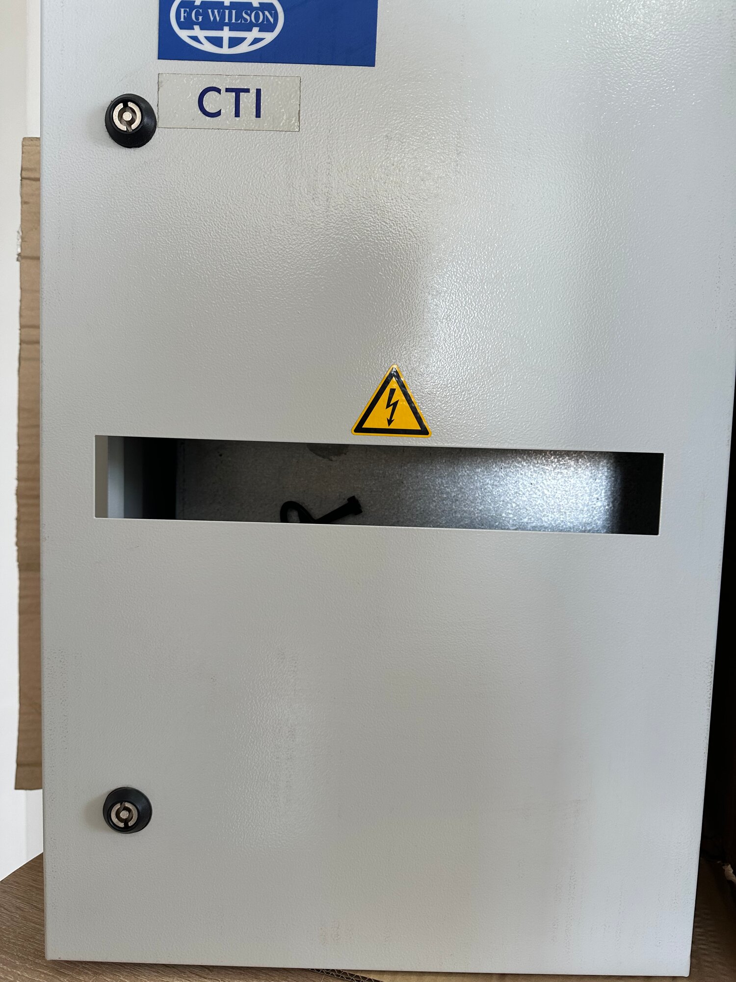 Щит FG Wilson CTI 160А 400V 166F 4016 ( без Панели FG Wilson CTI160) без панели переключения нагрузки FG Wilson