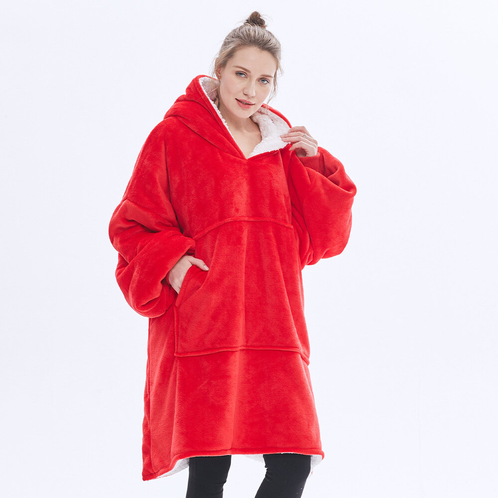 Плюшевый теплый плед худи с рукавами