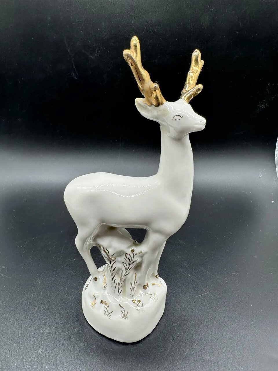 Статуэтка Олень фарфор Пролетарий 1970 годы редкая