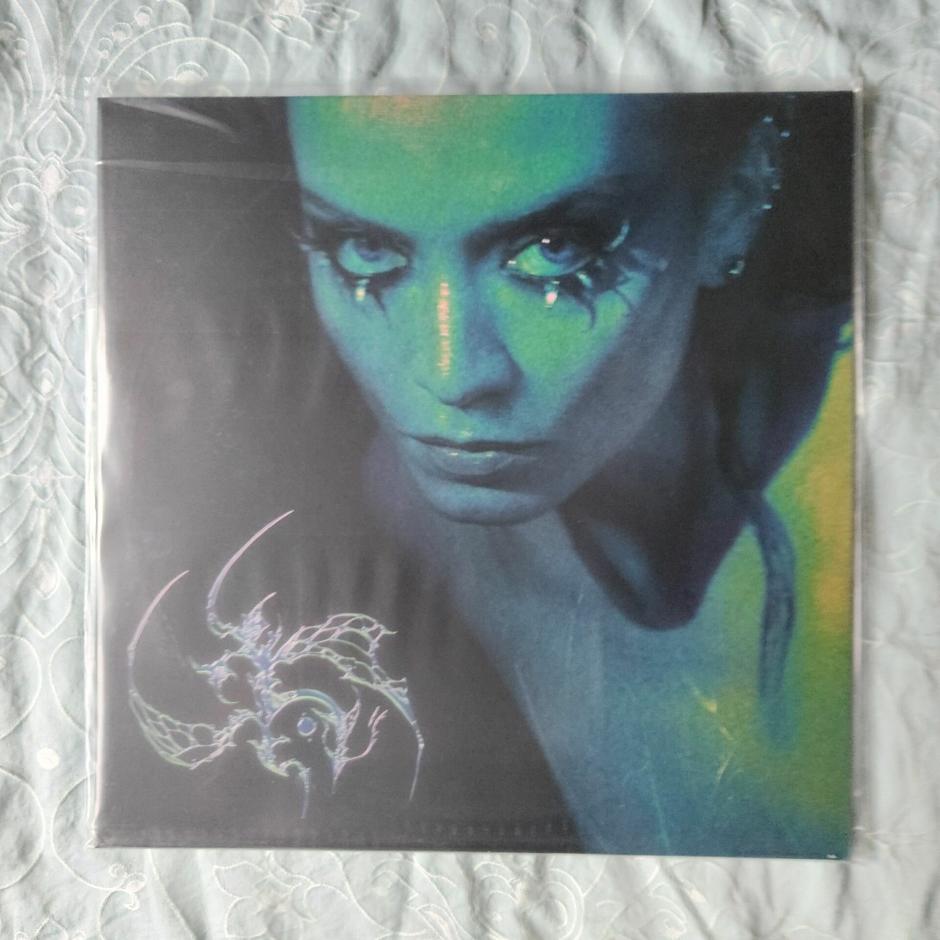 Виниловая Пластинка Zanias - Chrysalis , LP, Limited to 200 sheets of blue & black glue