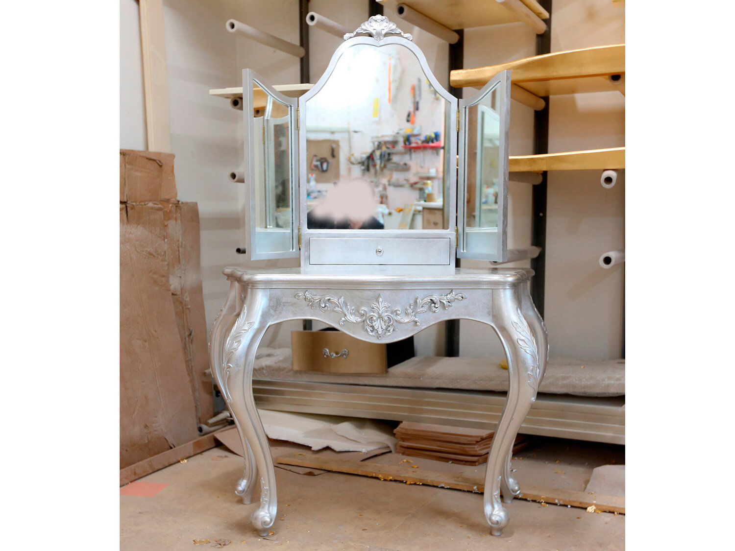 Туалетный столик трюмо с зеркалом трельяж. Современная классика