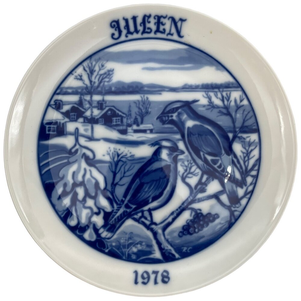 Тарелка декоративная "Julen. Рождество. Свирестели", 20 см, дизайнер Ragnar Carlsson, 1978 г, Швеция