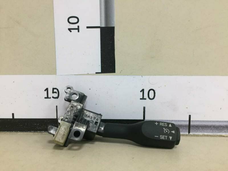 Переключатель круиз-контроля Toyota Camry V40 2006-2011 кат.номер: 8463234011 846320F010 8463234010