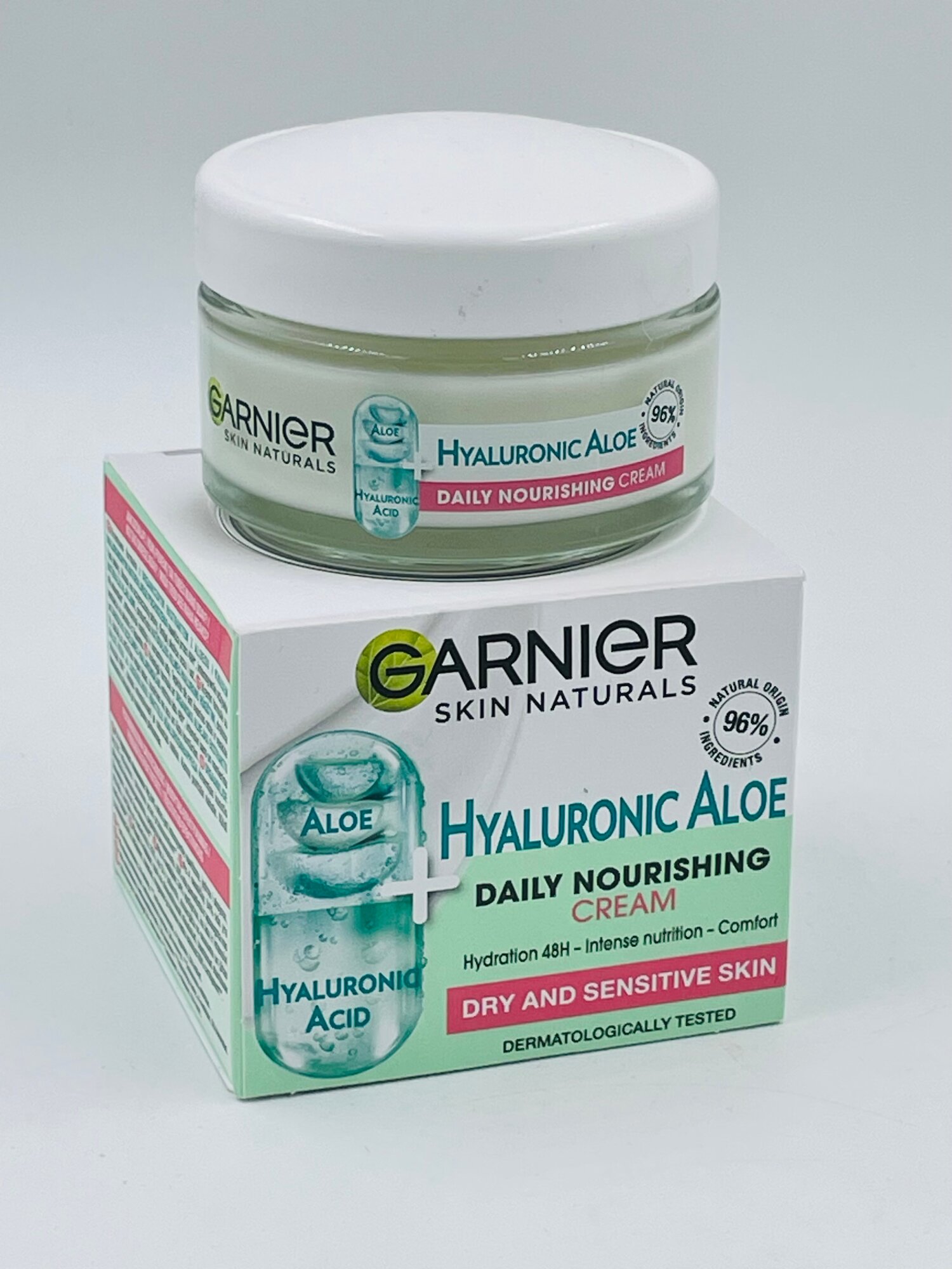 Дневной крем Garnier Hyaluronic Aloe с маслом ши, алоэ вера и виноградной водой, 50 мл (Франция)