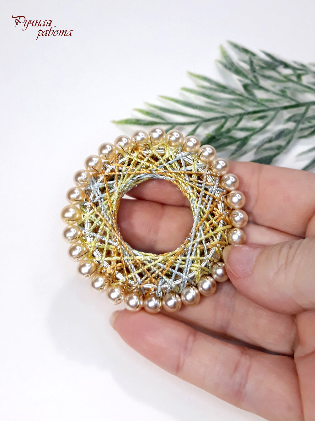 Брошь, стекло