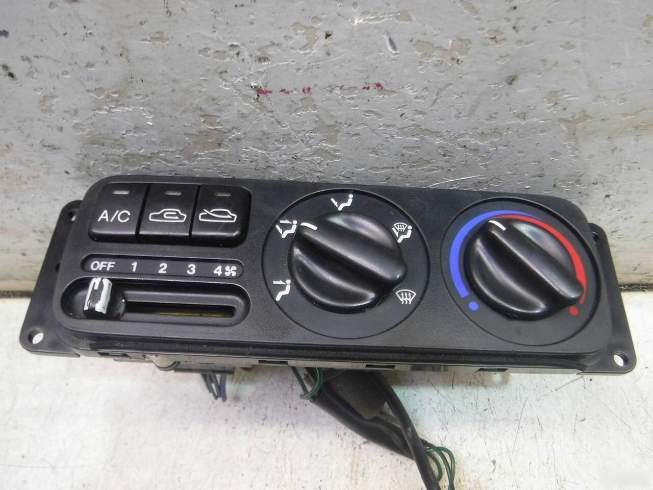 Блок управления отопителем Hyundai Accent I (1994—2000) 9725022150