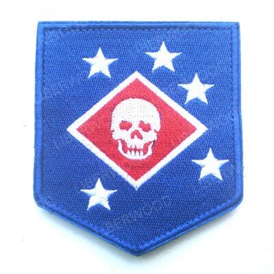 Заплатка на липучке LIBERWOOD Skull Stars, 8x10см, вышивка