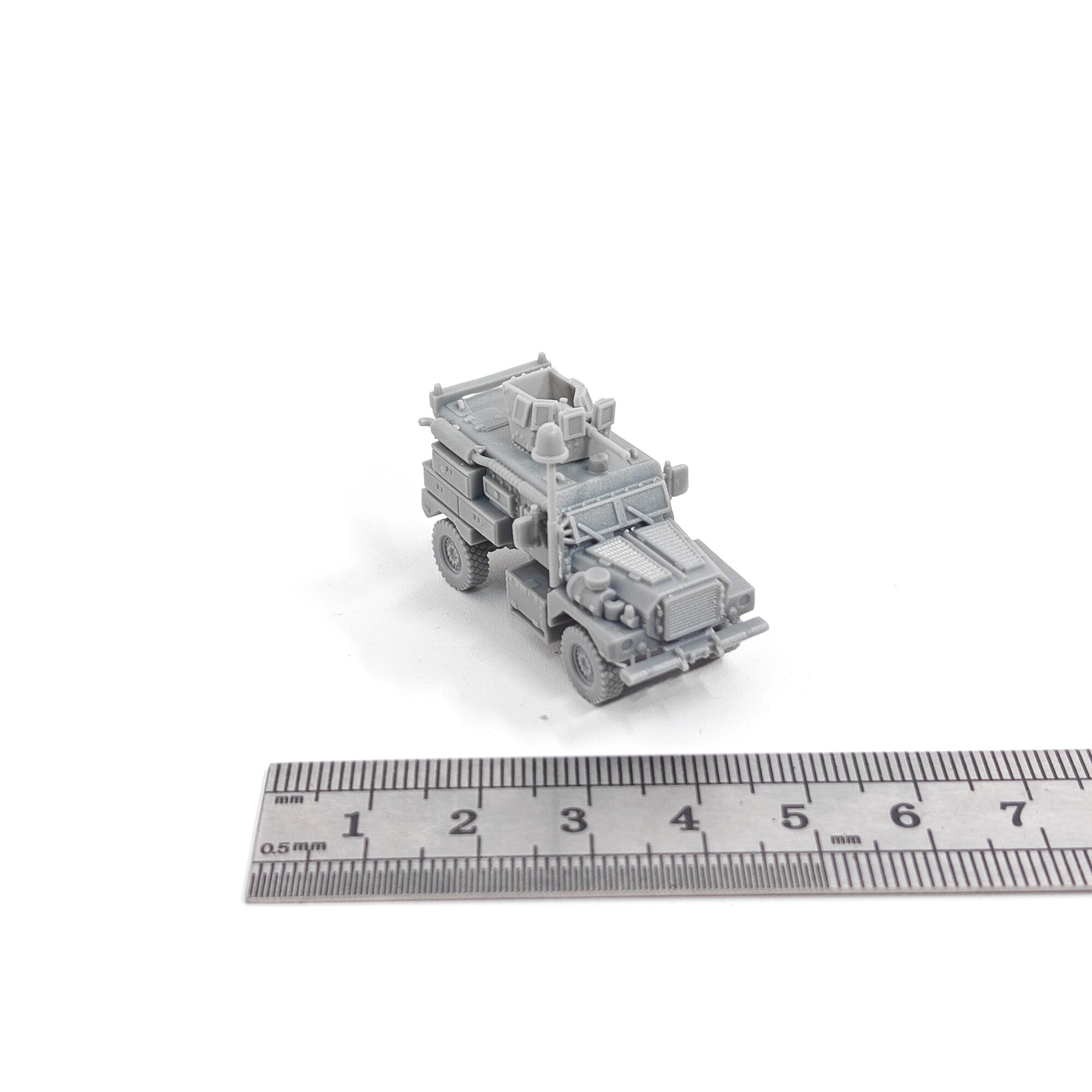 Модель Cougar 4x4 Tusk Model 1/144