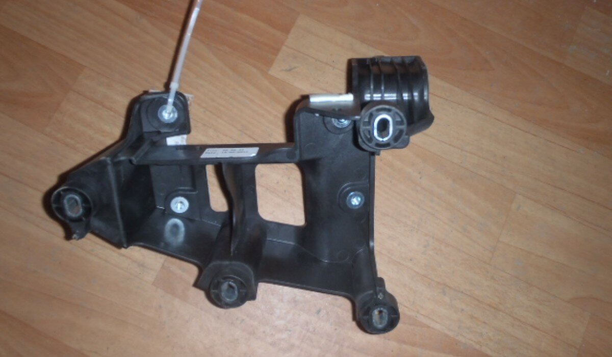 Кулиса КПП Focus III Ford BV6R7C453AAC