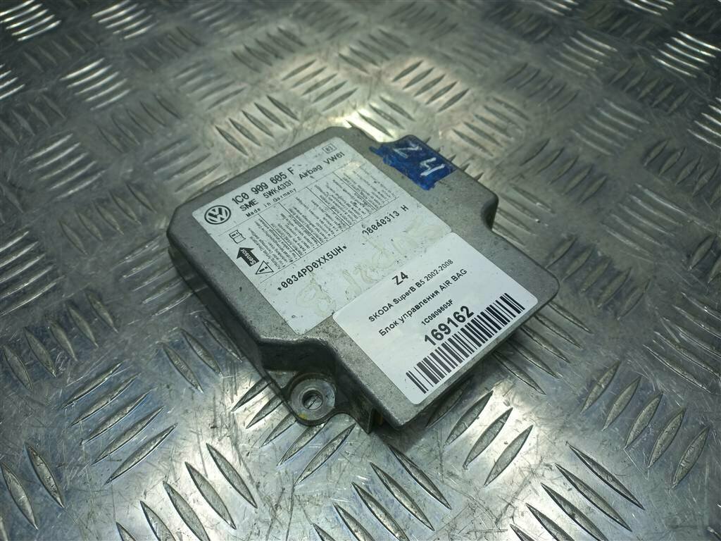 Блок управления SRS (AIR BAG) Б/У для SKODA SUPERB I (2001—2006) 1C0909605F