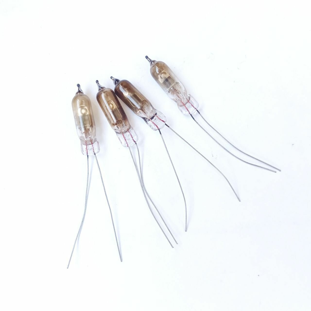 Ин-3 индикаторная лампа 4шт тлеющего разряда