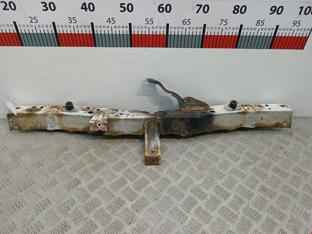 Рамка капота Toyota Avensis 3 (T270) арт. 2214109