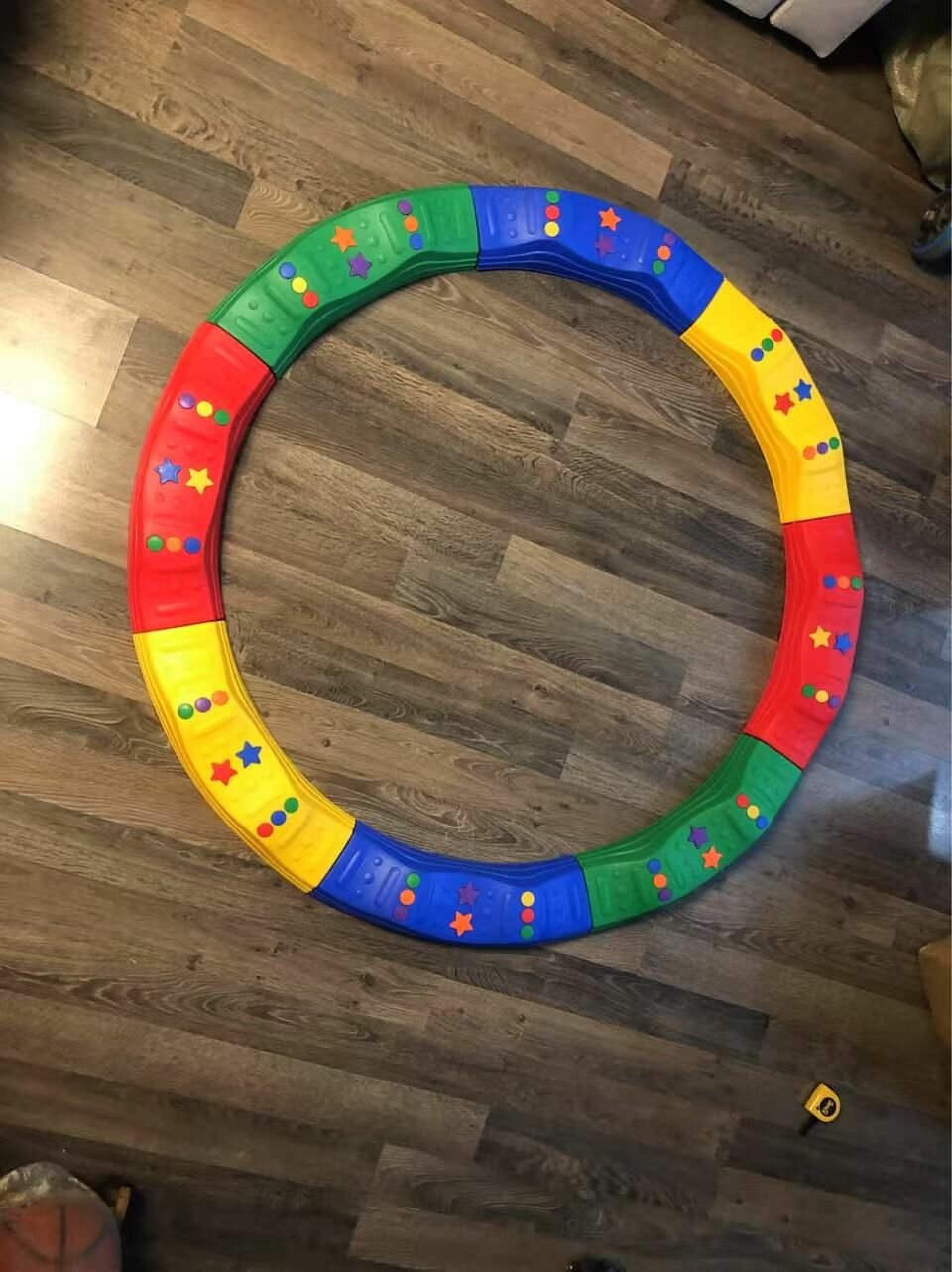 Тактильная дорожка sbuto Волнистая GCsport, 130см, 8 сегментов, для сенсорных комнат, цвет голубой